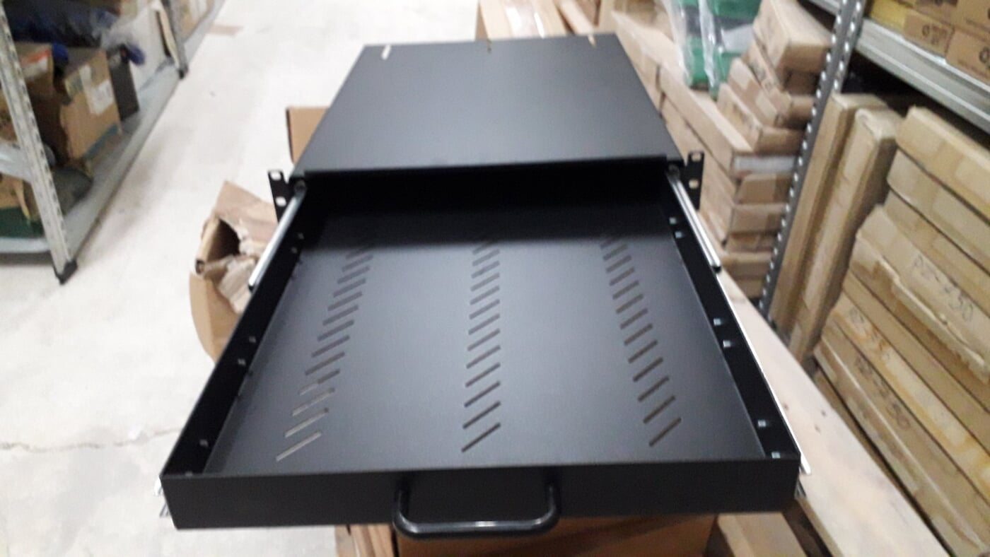 Tecnosteel 19" Sliding Shelf L600 - Max. 110kg - Black